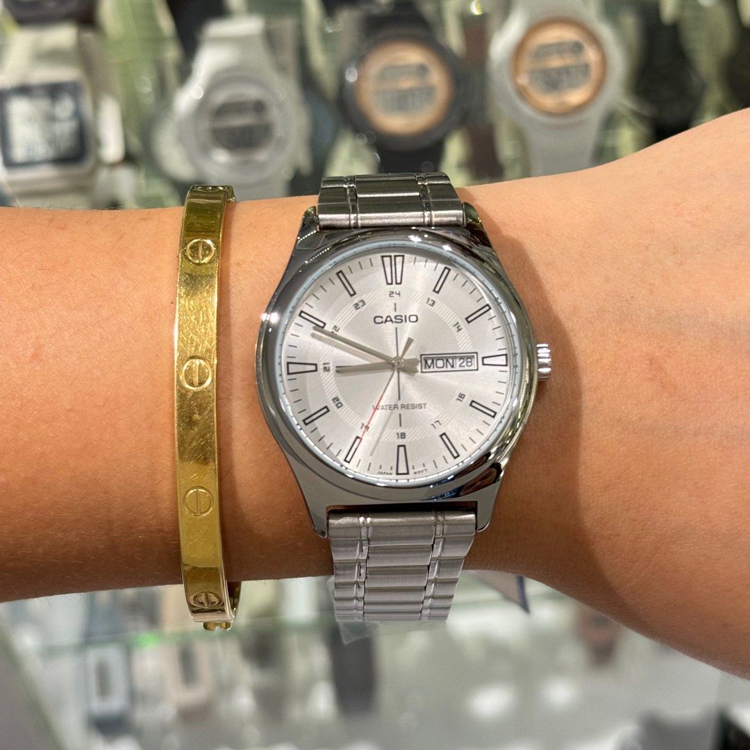 MTP-V006D-7CUDF | Đồng Hồ Casio | Nam | Dây Kim Loại | Nền Mặt Màu Trắng | Chống Nước